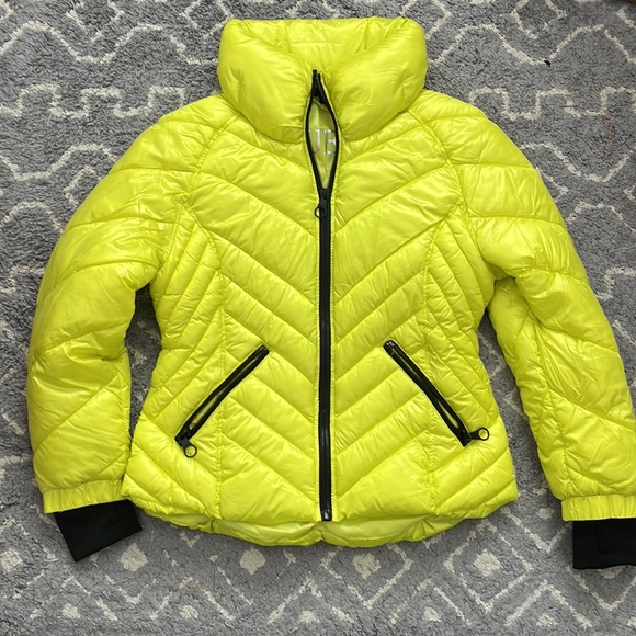 Guess | Jackets & Coats | Neon Green Guess Puffer Jacket | Poshmark